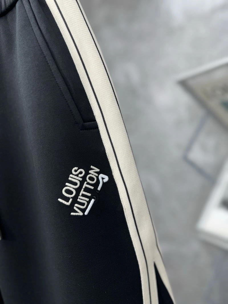 Top mirror Louis Vuitton Long Pants