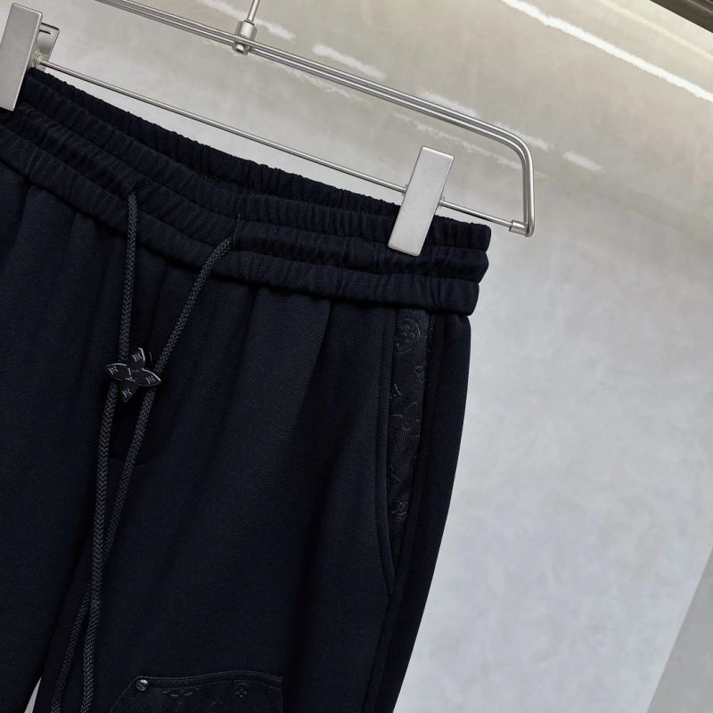 Top mirror Louis Vuitton Long Pants