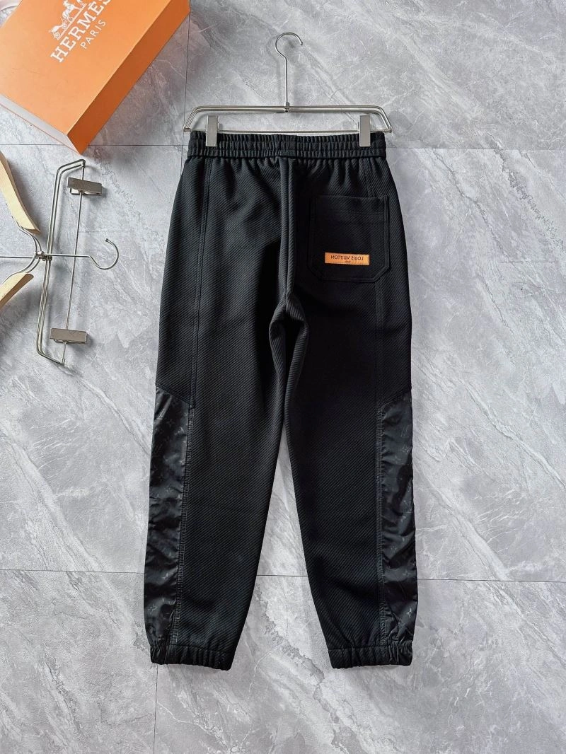 Value-priced Louis Vuitton Long Pants