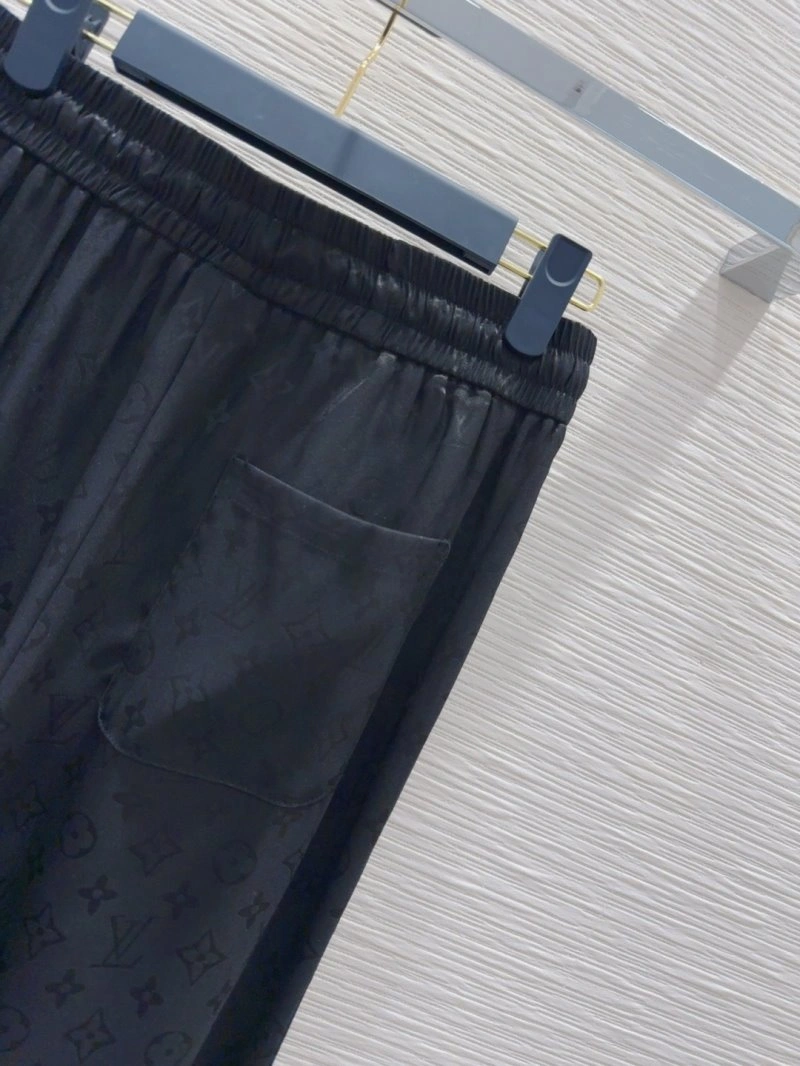 Top match Louis Vuitton Long Pants