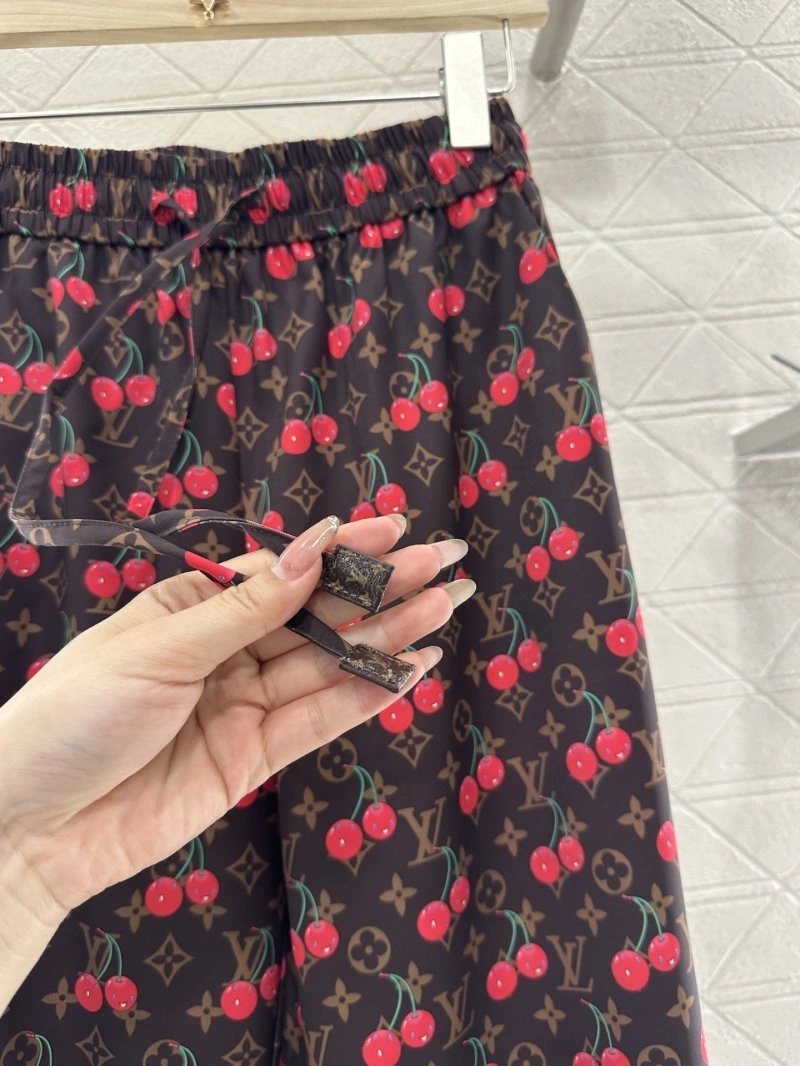 Factory-made Louis Vuitton Long Pants