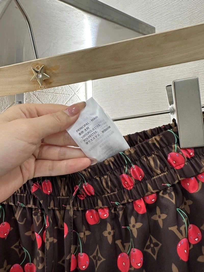 Factory-made Louis Vuitton Long Pants