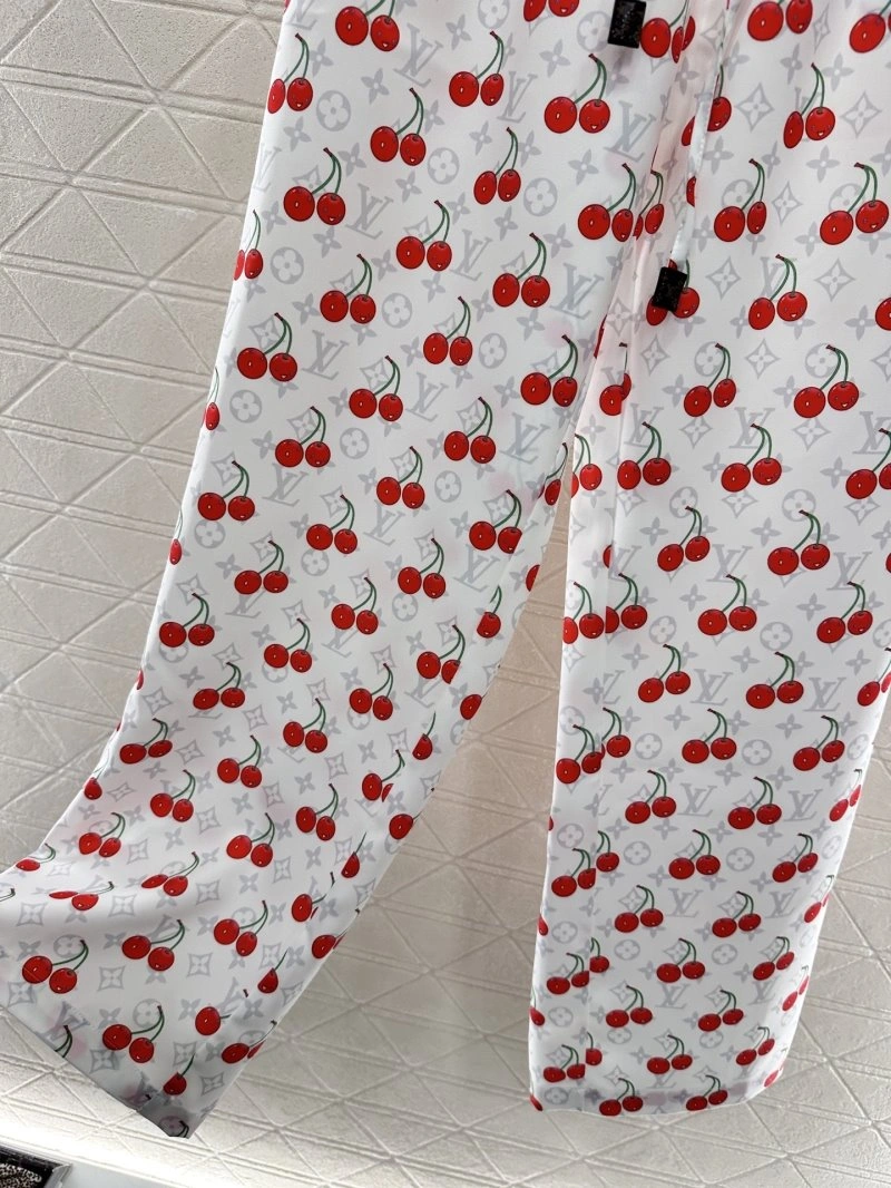 Reasonably priced Louis Vuitton Long Pants