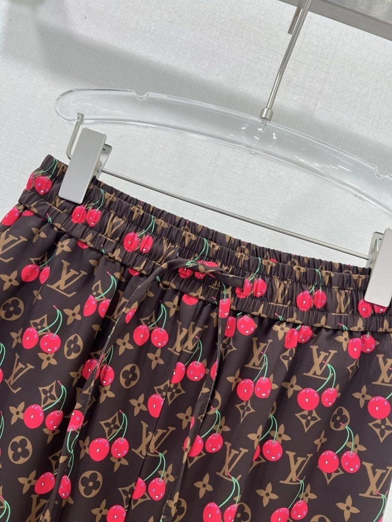 Inexpensive Louis Vuitton Long Pants