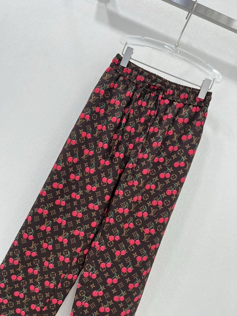 Inexpensive Louis Vuitton Long Pants