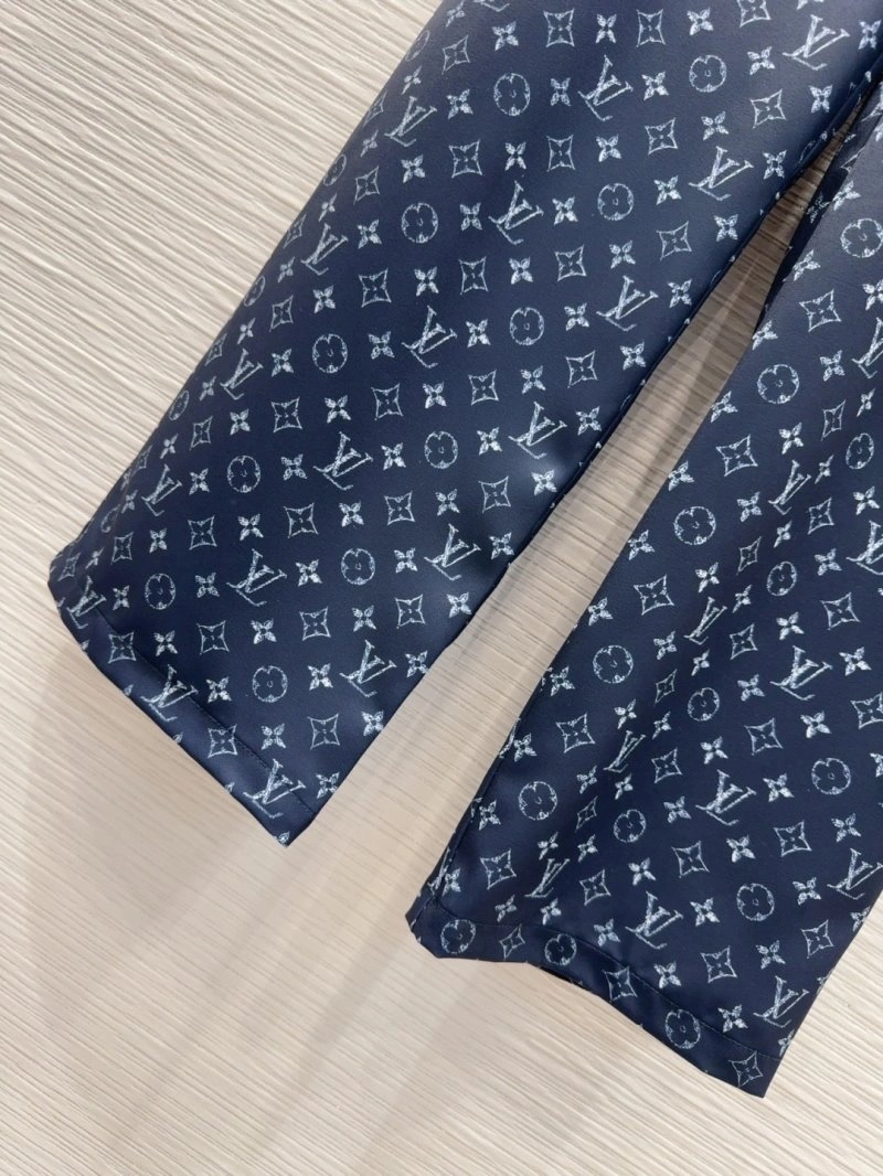 Top mirror Louis Vuitton Long Pants