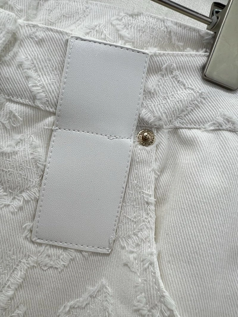 Budget-friendly Louis Vuitton Long Pants