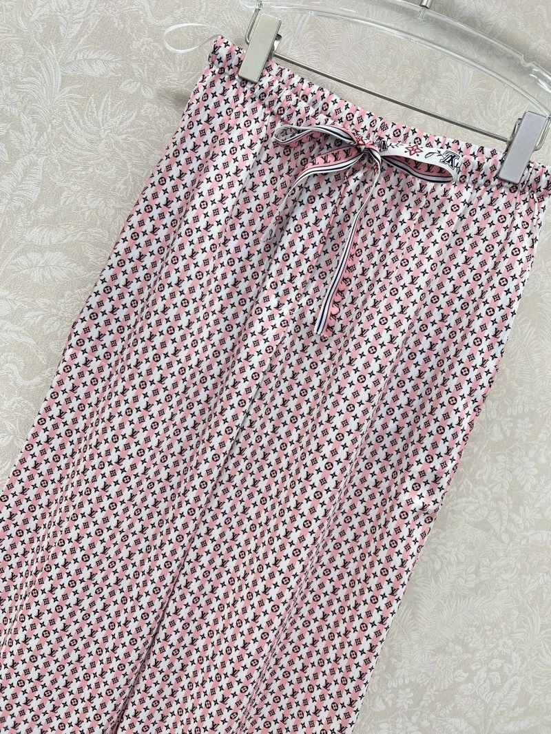 Accurate model Louis Vuitton Long Pants