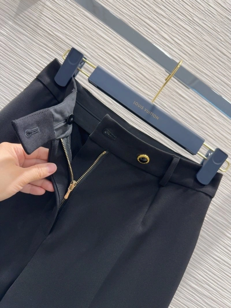 Exact replica Louis Vuitton Long Pants
