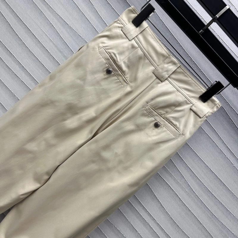 Exact replica Louis Vuitton Long Pants