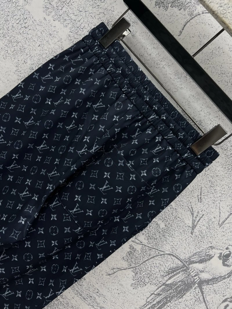 Indistinguishable Louis Vuitton Long Pants