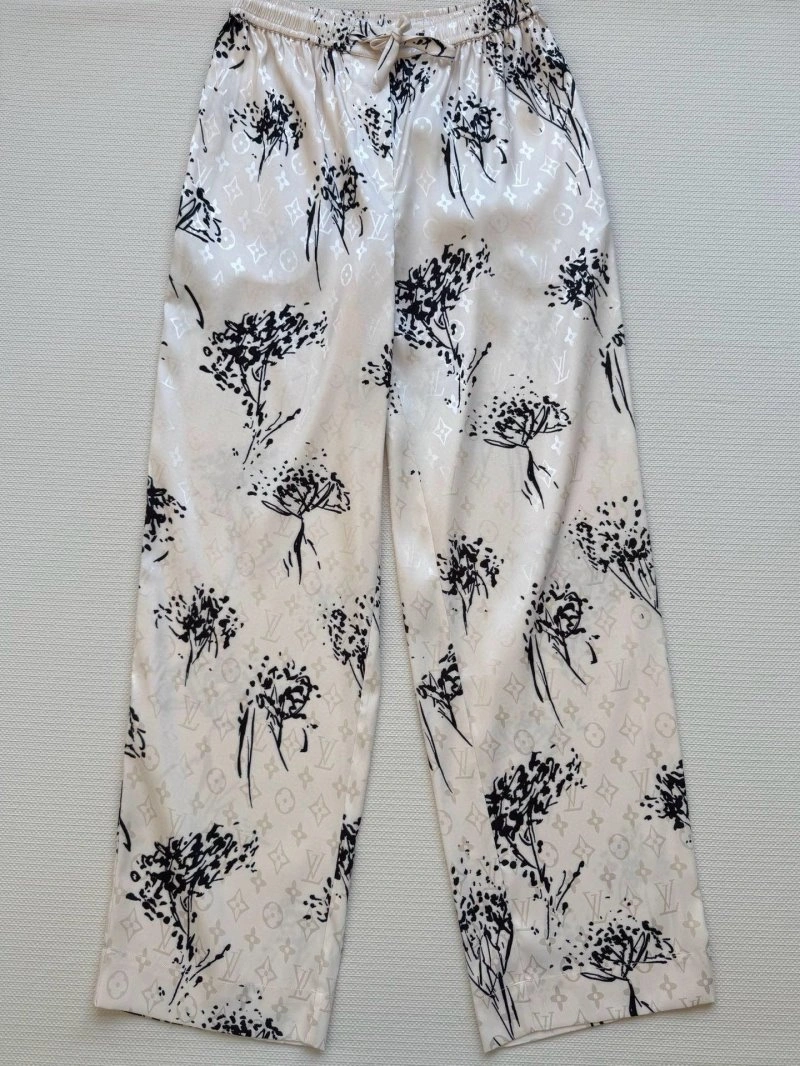 Low-cost Louis Vuitton Long Pants