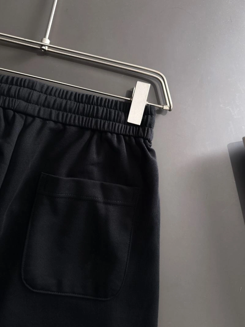 Value-priced Louis Vuitton Long Pants