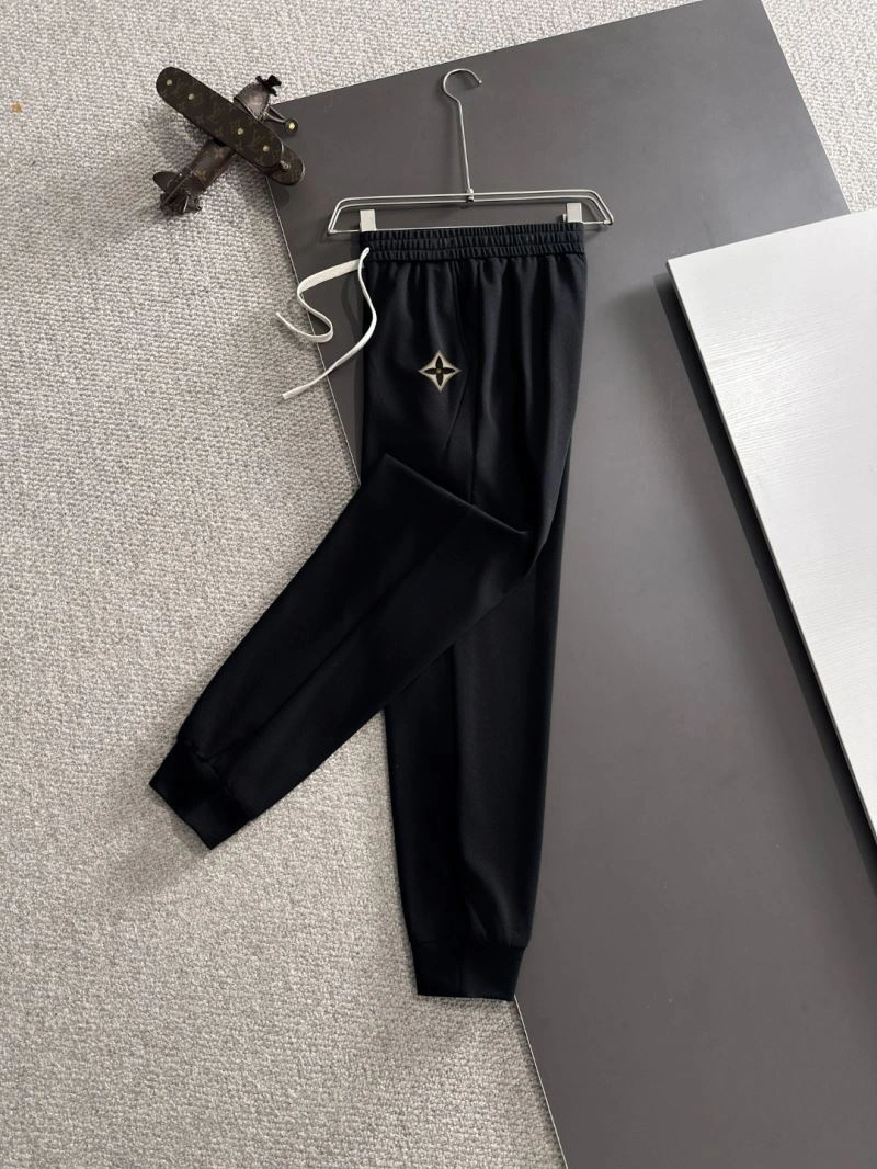 Value-priced Louis Vuitton Long Pants