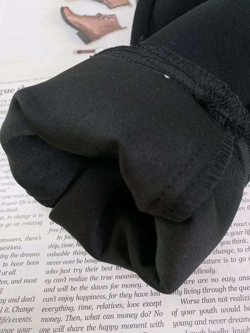 Exact replica Louis Vuitton Long Pants