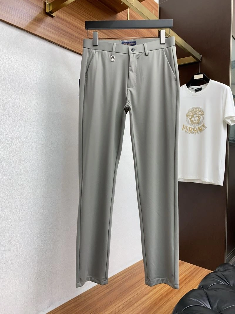 Exact replica Louis Vuitton Long Pants
