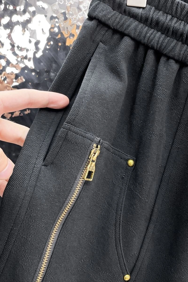 Bargain Louis Vuitton Long Pants