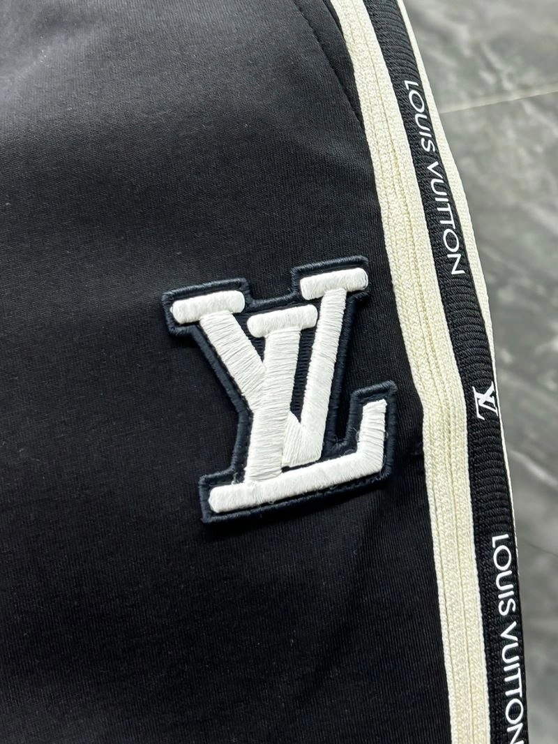 Value-priced Louis Vuitton Long Pants