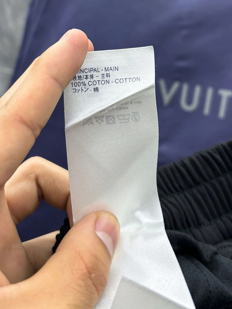 Value-priced Louis Vuitton Long Pants