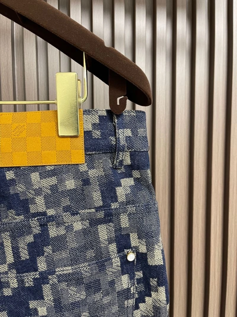 Budget-friendly Louis Vuitton Long Pants