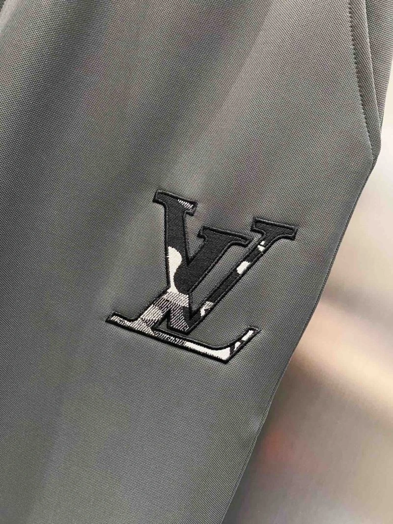 Top match Louis Vuitton Long Pants