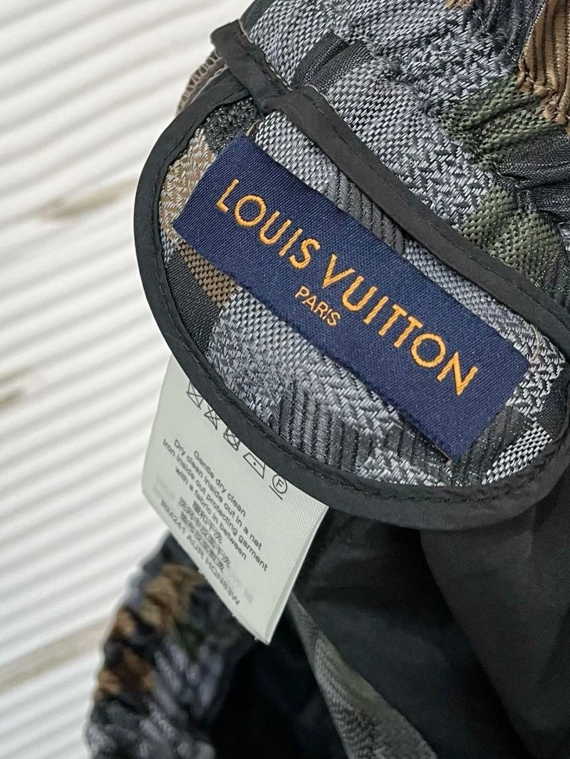 Indistinguishable Louis Vuitton Long Pants