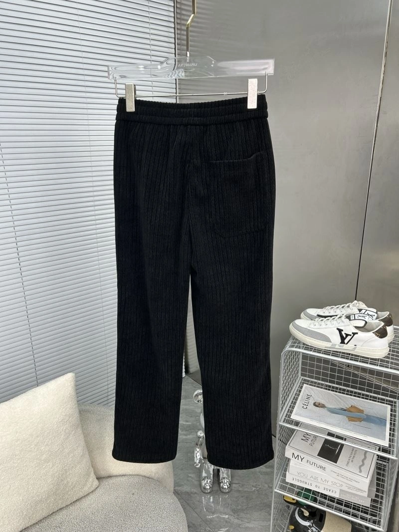 Accurate model Louis Vuitton Long Pants