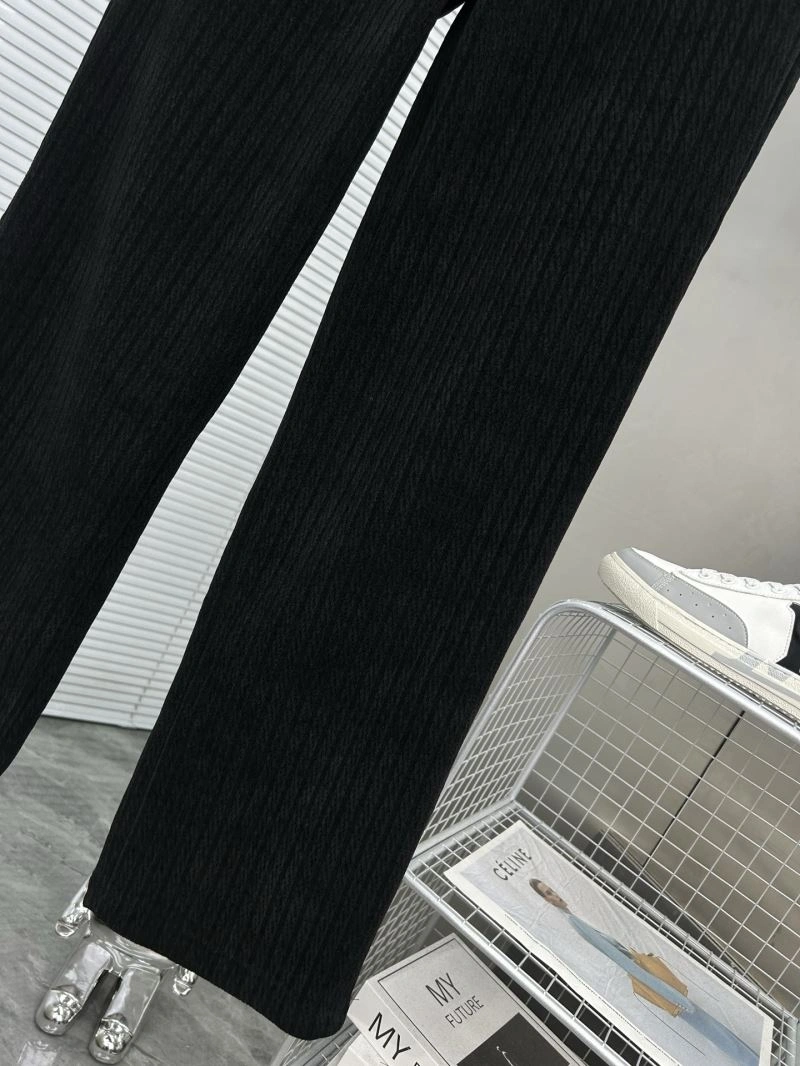 Accurate model Louis Vuitton Long Pants