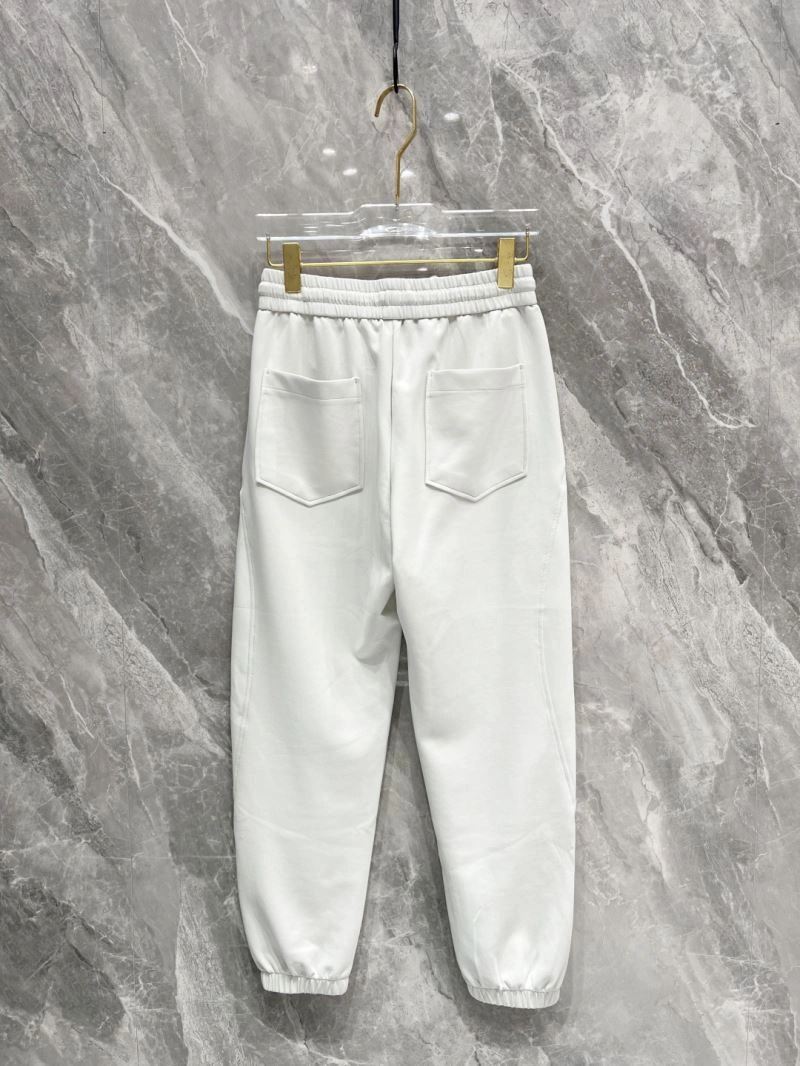 Value-priced Louis Vuitton Long Pants
