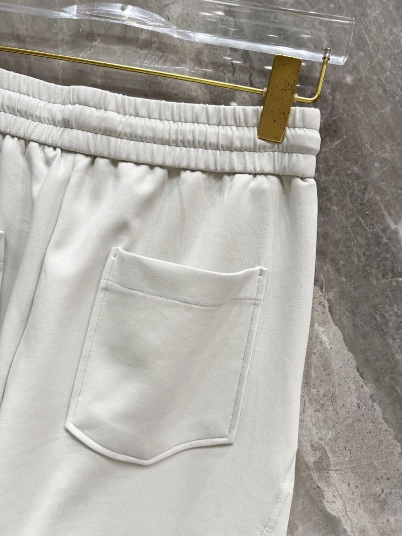 Value-priced Louis Vuitton Long Pants