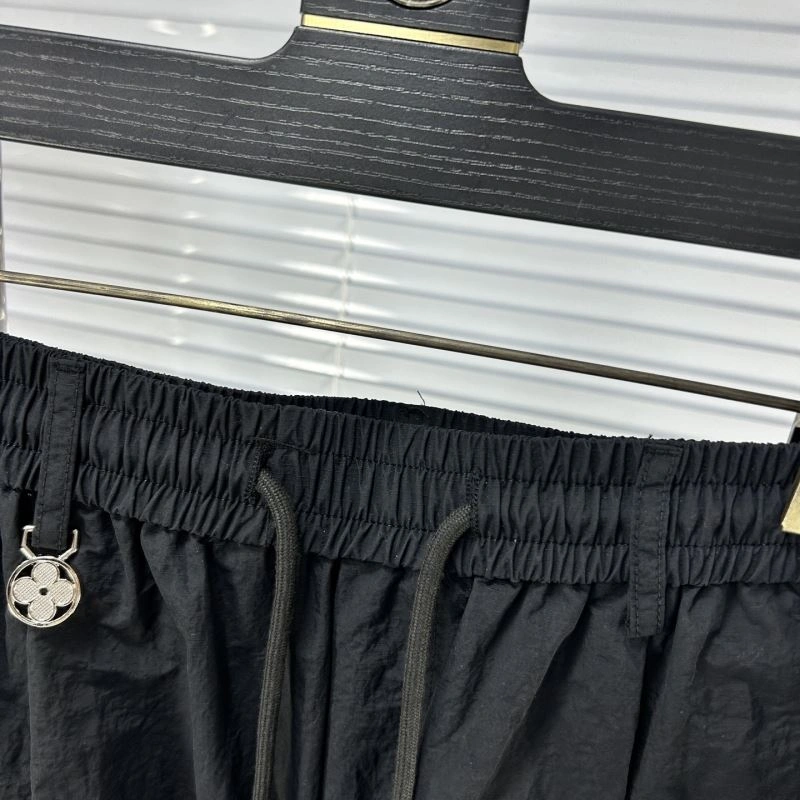 Budget-friendly Louis Vuitton Long Pants