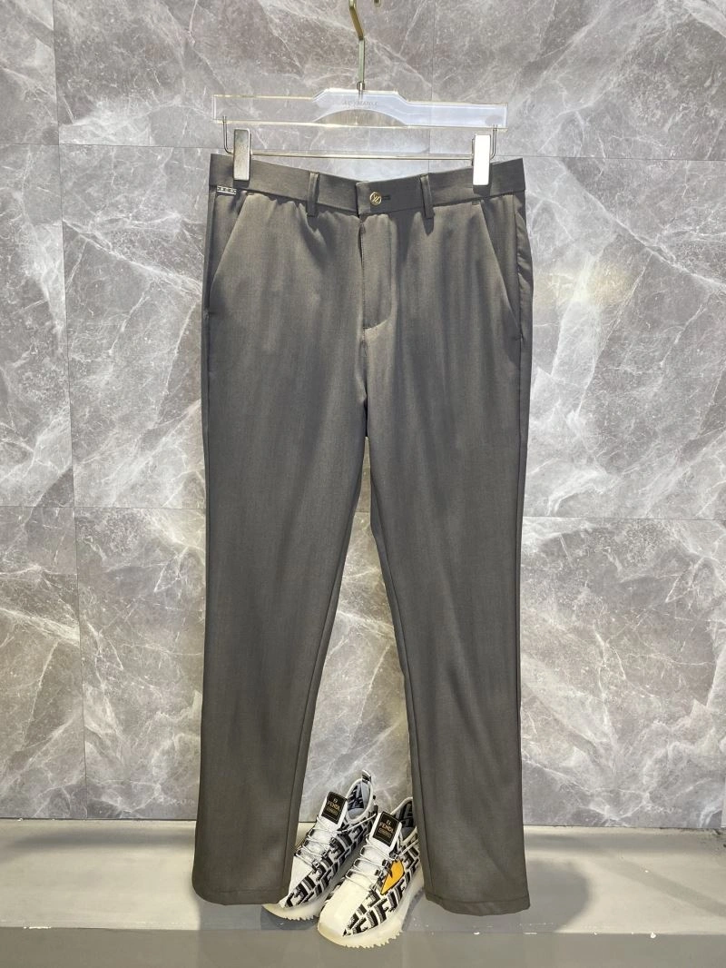 Accurate model Louis Vuitton Long Pants
