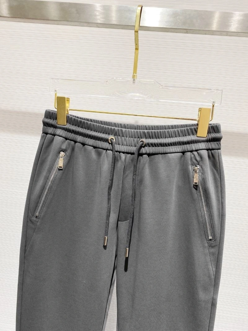 Value-priced Louis Vuitton Long Pants