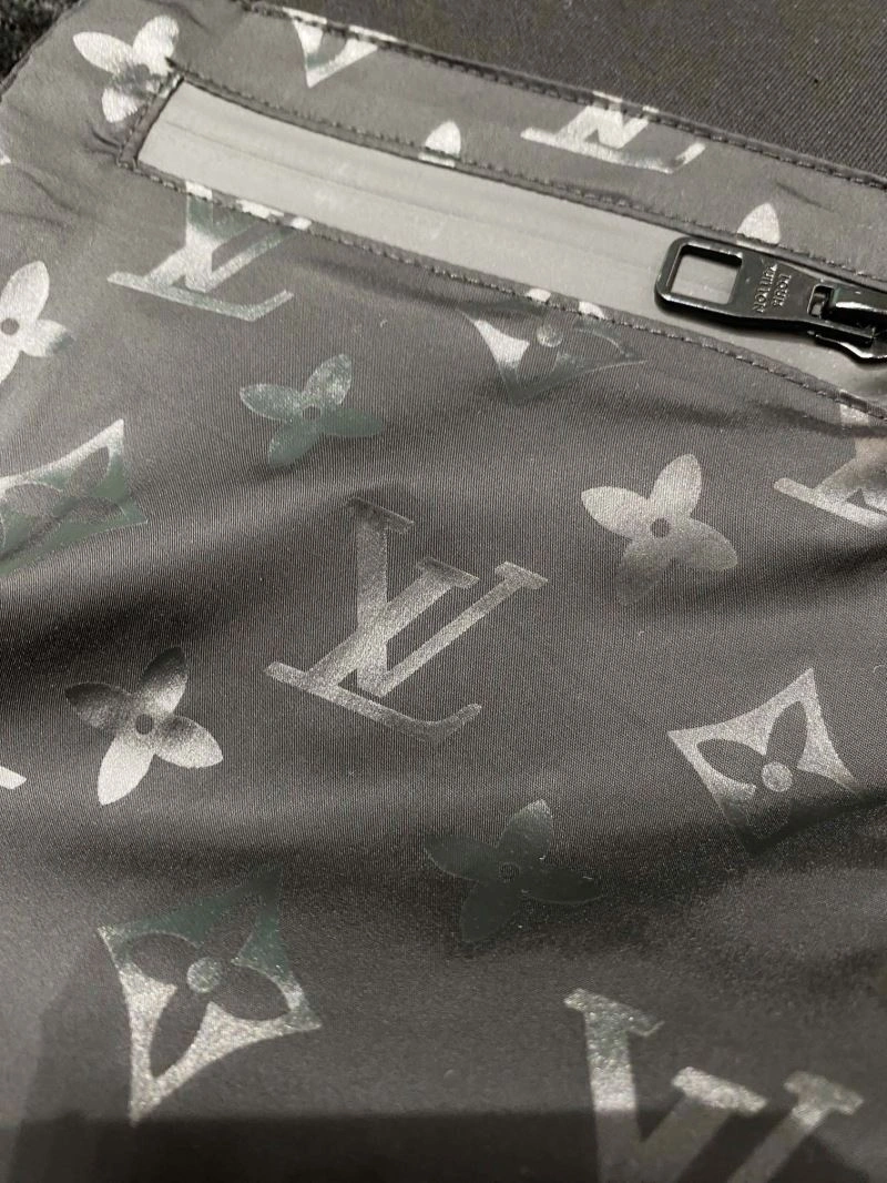 Bargain Louis Vuitton Long Pants