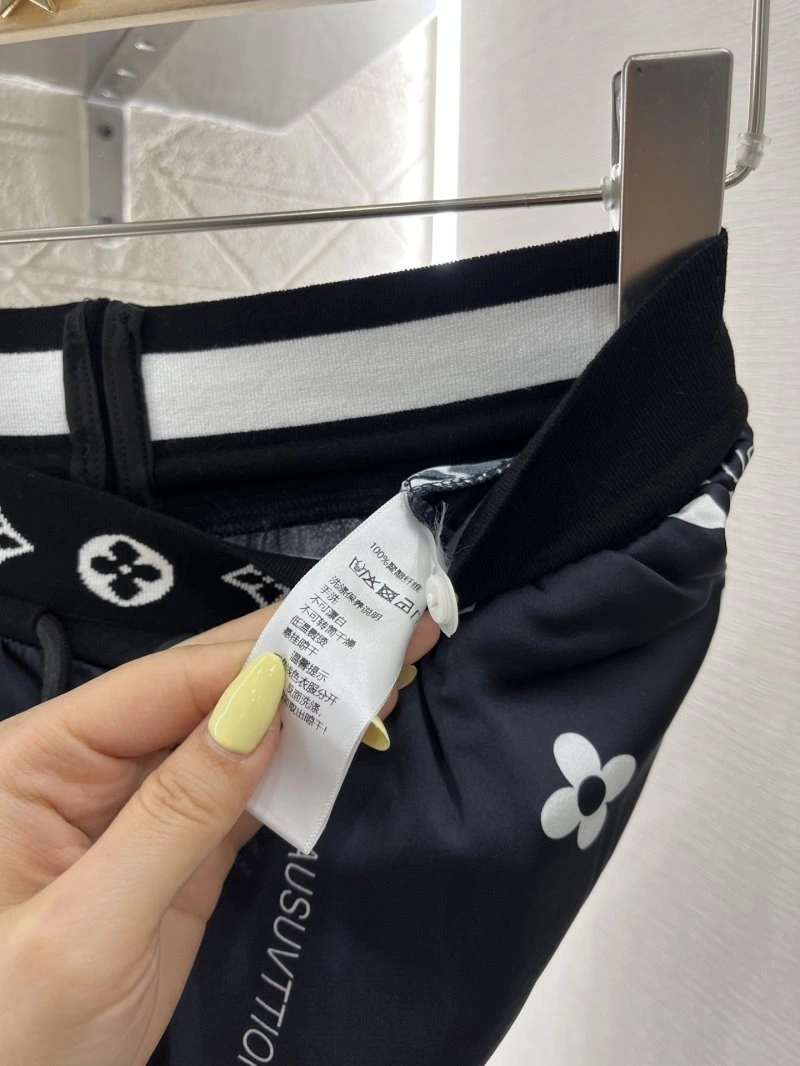Top mirror Louis Vuitton Long Pants