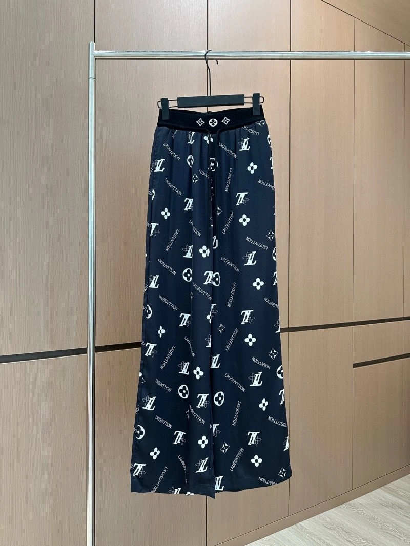 Inexpensive Louis Vuitton Long Pants