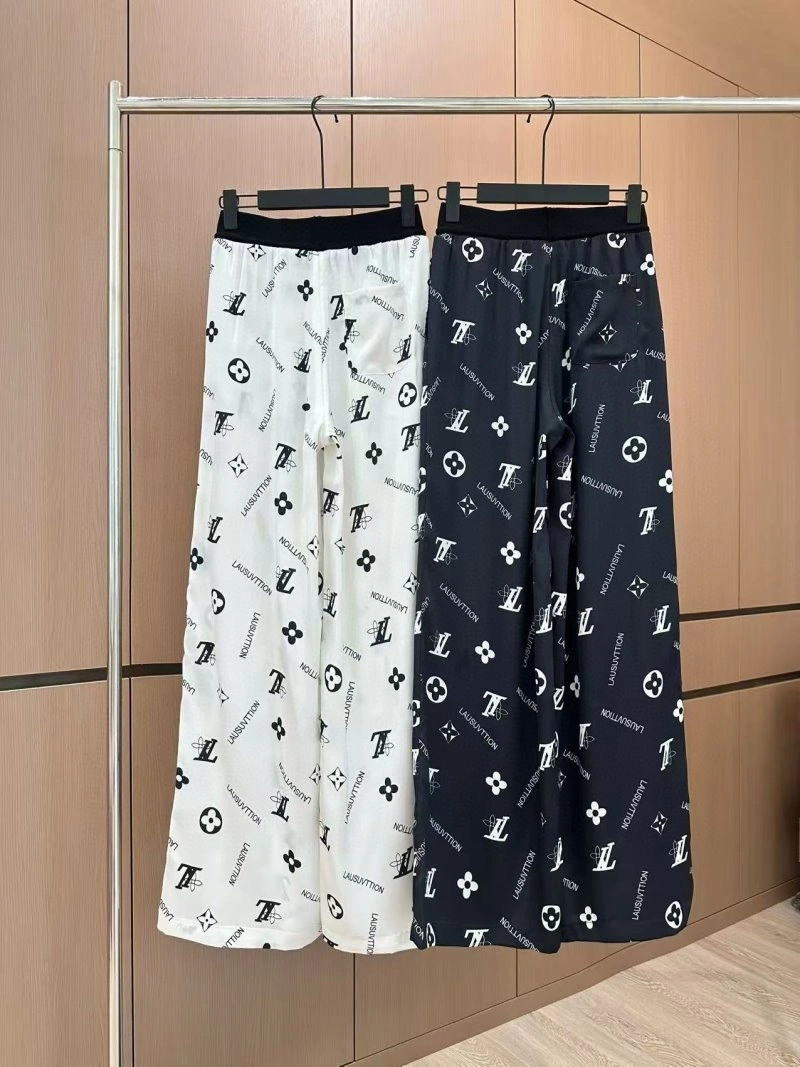 Inexpensive Louis Vuitton Long Pants