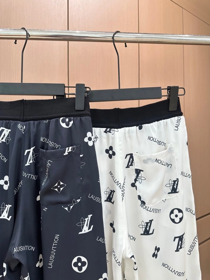 Inexpensive Louis Vuitton Long Pants