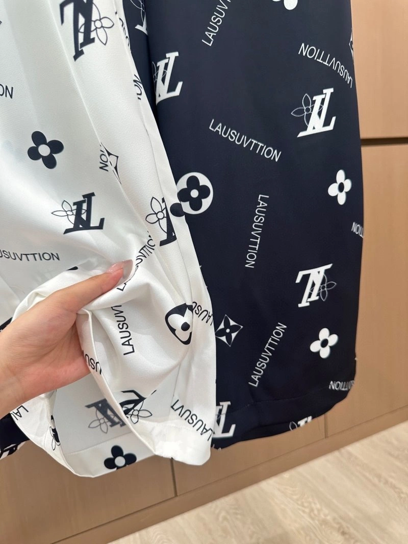 Inexpensive Louis Vuitton Long Pants
