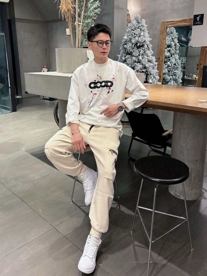 Top mirror Louis Vuitton Long Pants