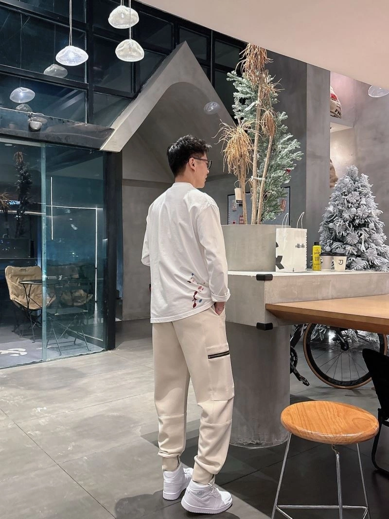 Top mirror Louis Vuitton Long Pants