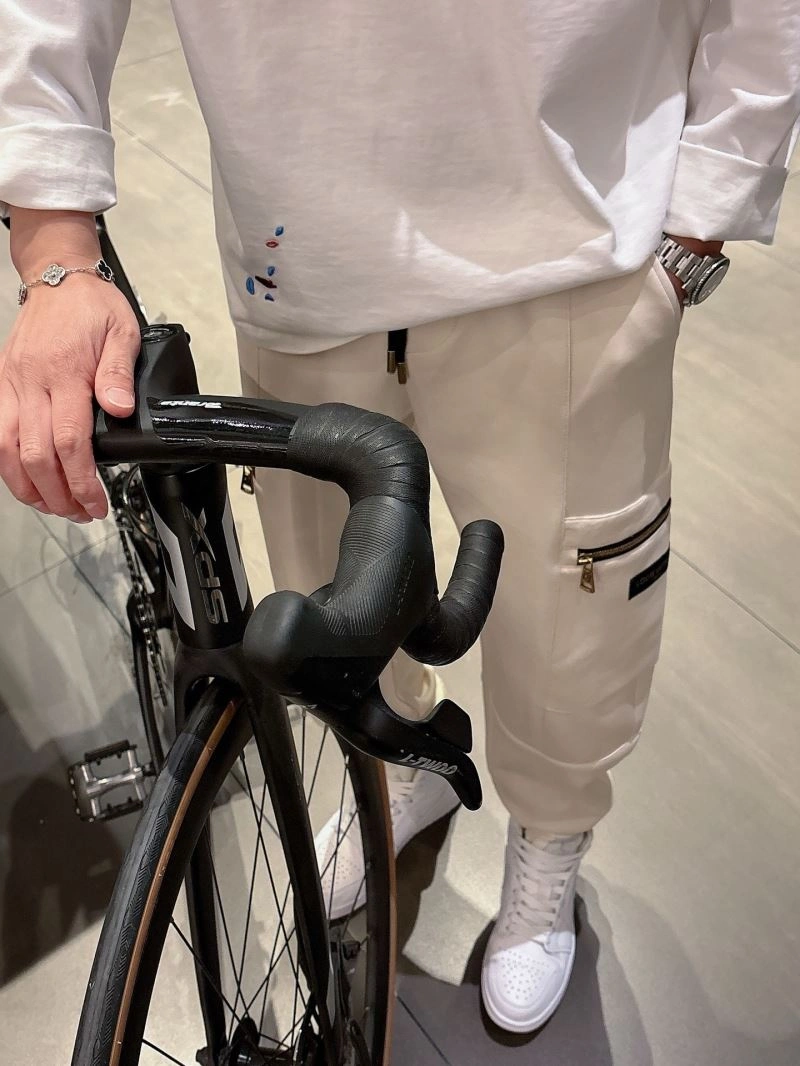 Top mirror Louis Vuitton Long Pants