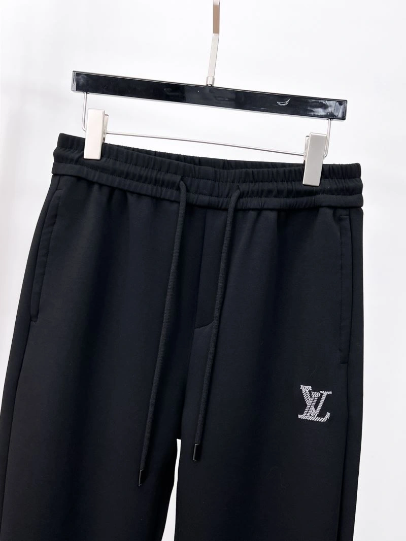 Accurate model Louis Vuitton Long Pants