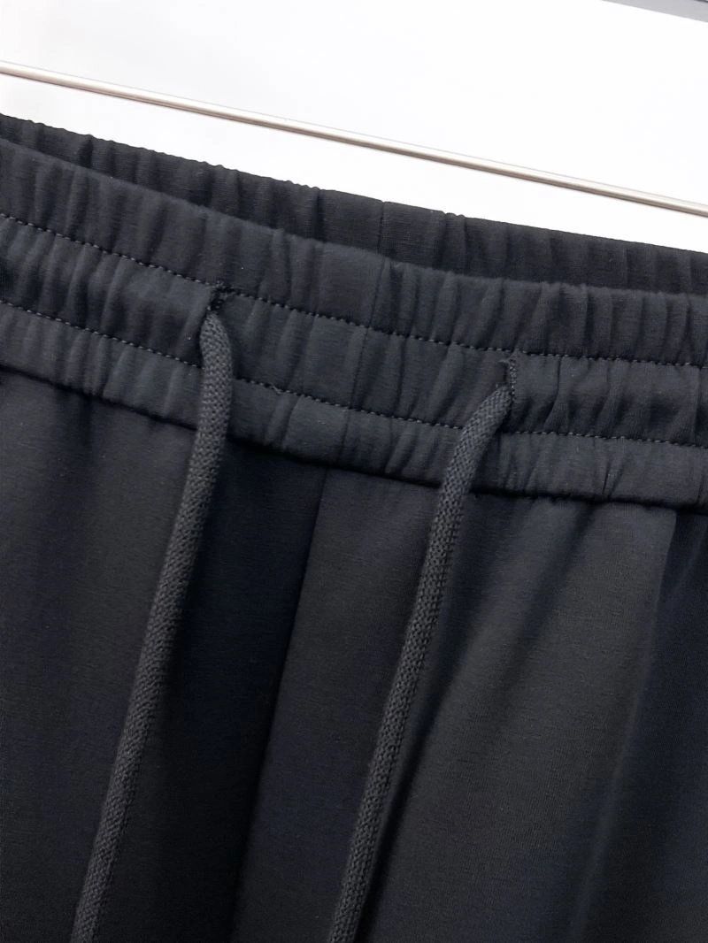 Accurate model Louis Vuitton Long Pants