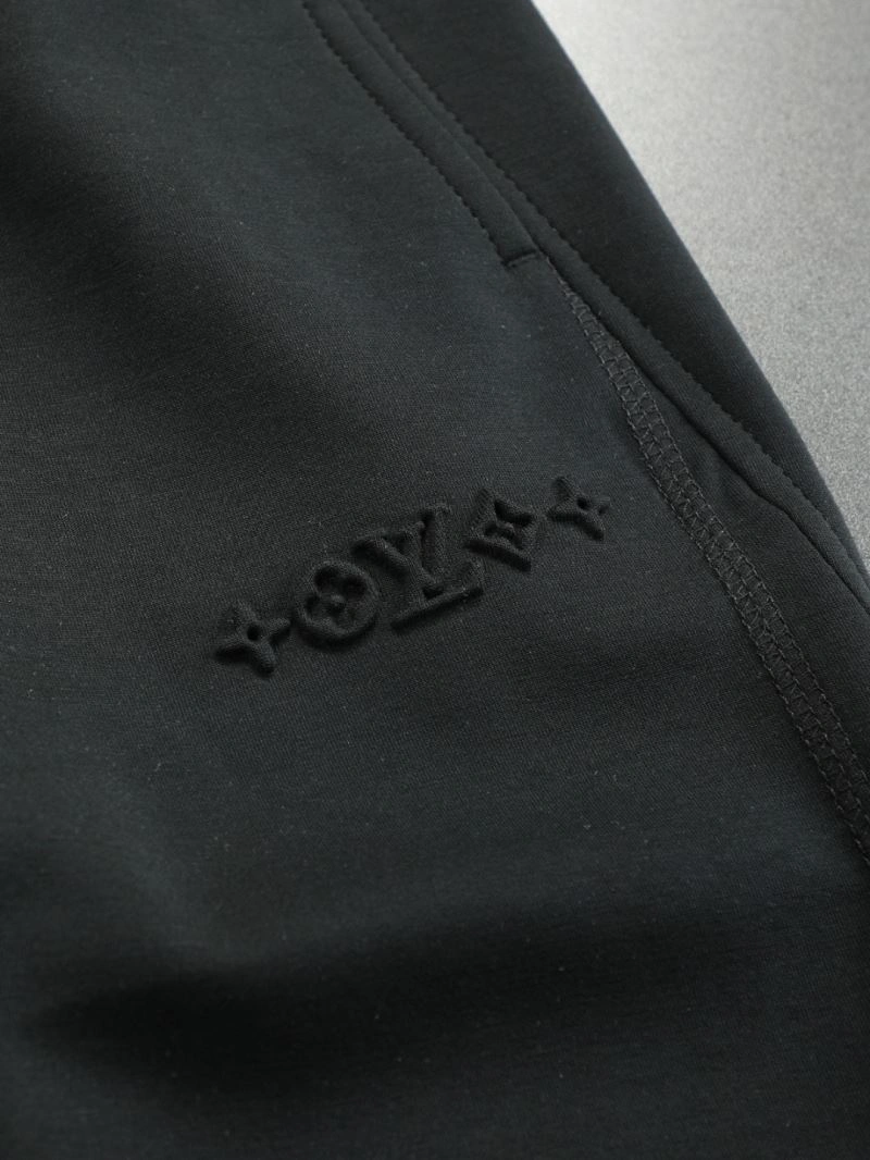 Precise copy Louis Vuitton Long Pants