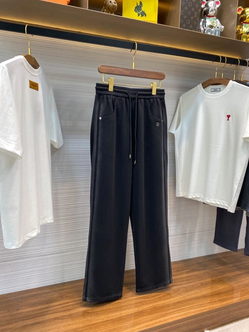 Value-priced Louis Vuitton Long Pants