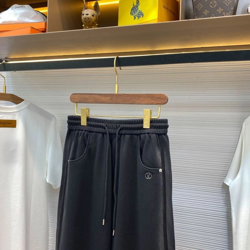 Value-priced Louis Vuitton Long Pants