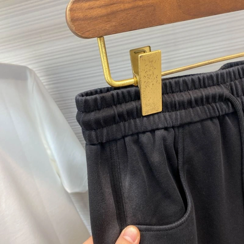 Value-priced Louis Vuitton Long Pants