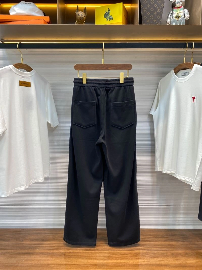 Value-priced Louis Vuitton Long Pants
