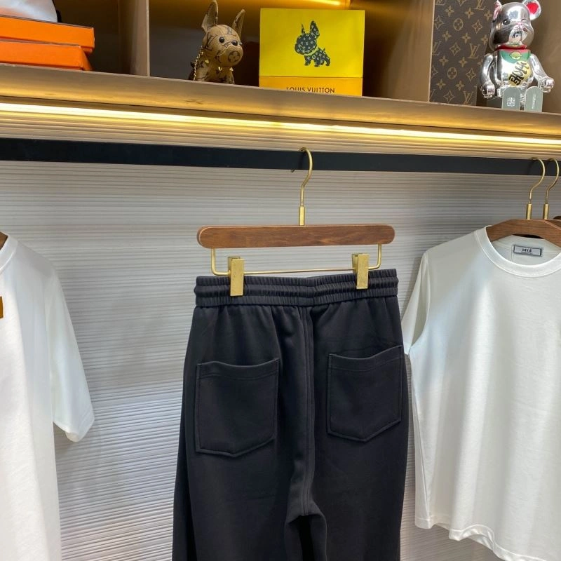 Value-priced Louis Vuitton Long Pants